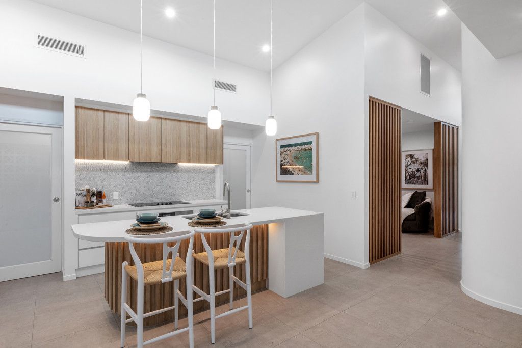 Edgewater 220 Display by GJ Gardner, QLD - Price, Floorplans, Facades ...
