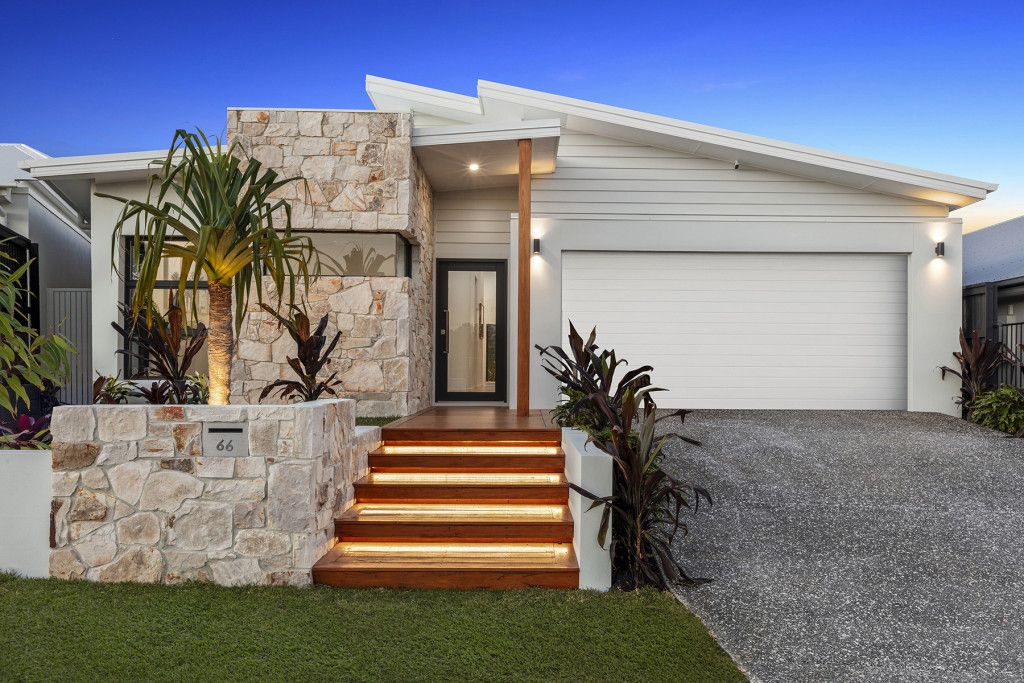 Edgewater 220 Display by GJ Gardner, QLD - Price, Floorplans, Facades ...
