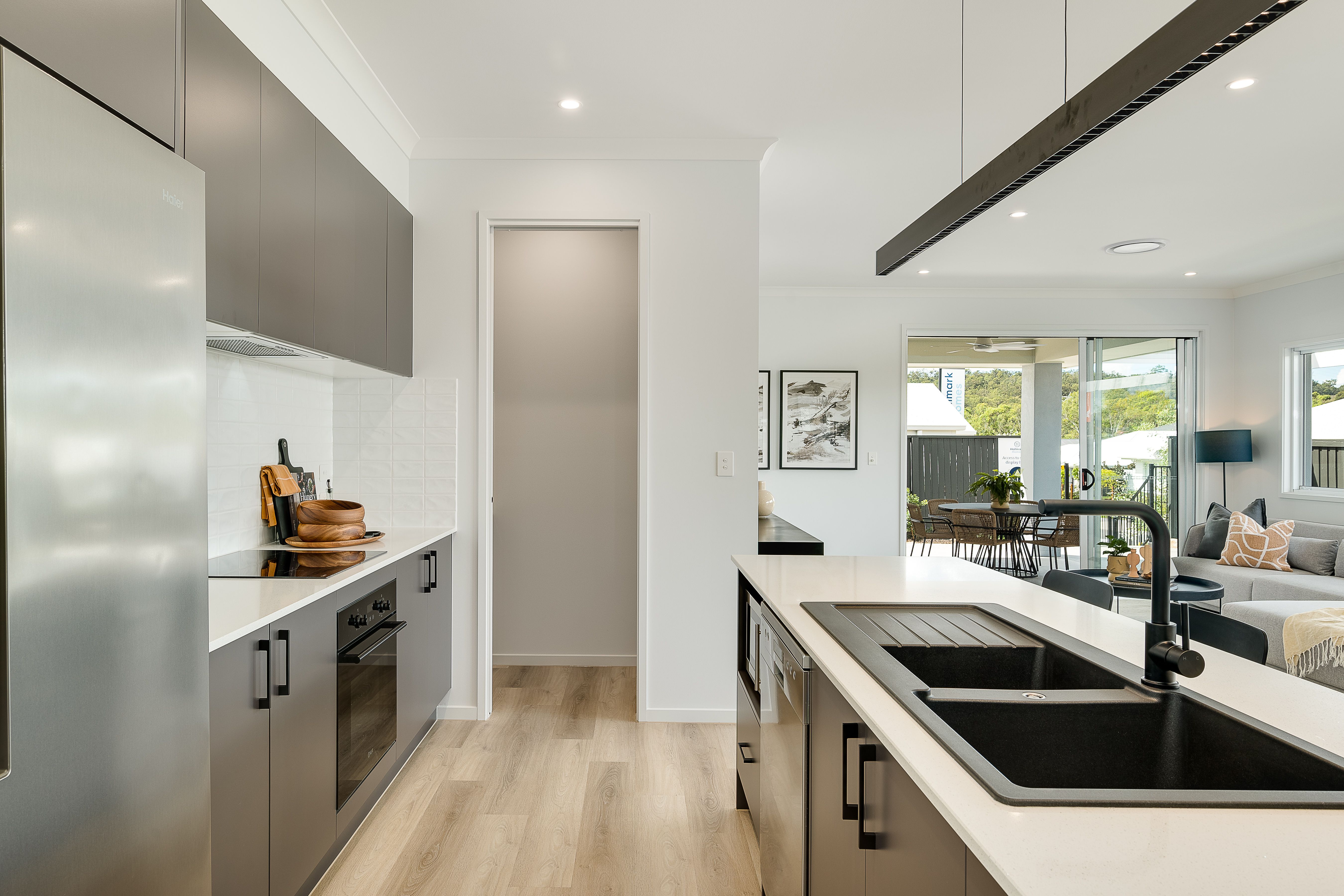 Manly 200 - LUMA by Hallmark Homes - 6543 Leven Circuit - Banya, QLD ...